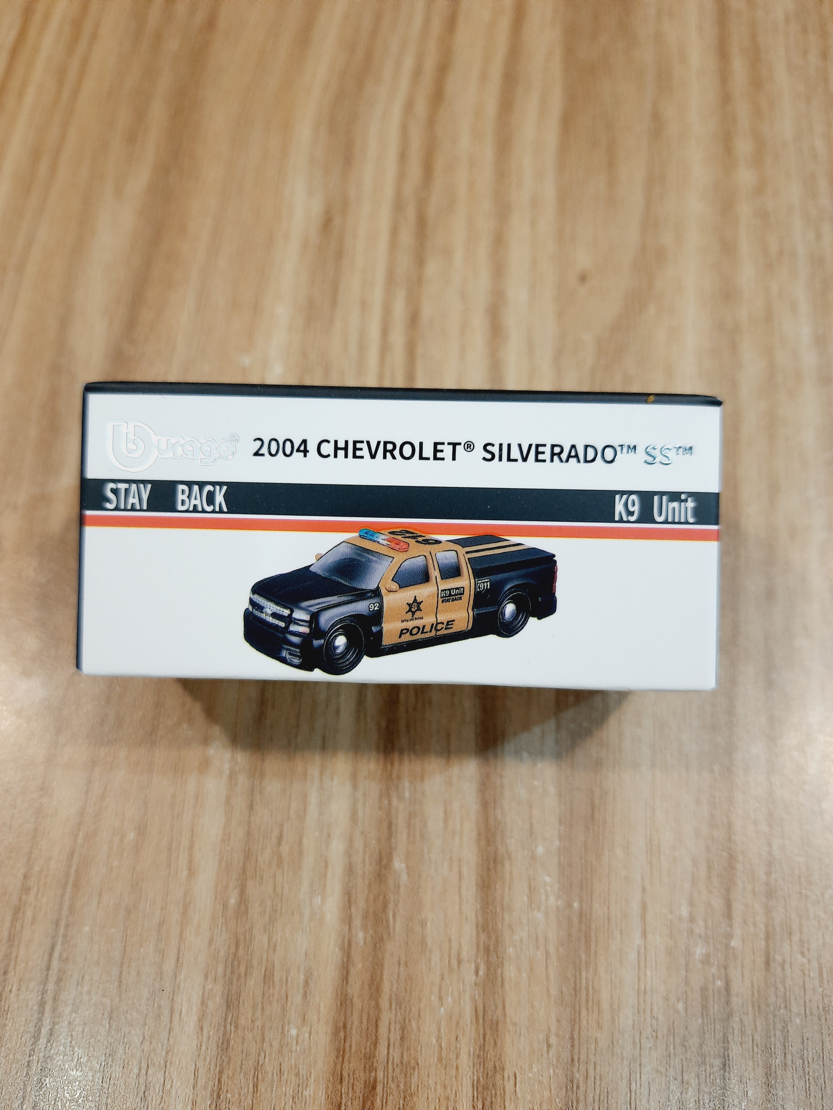 Bburago 2004 Chevrolet Silverado SS K9 Unit 1:64 Licensed Diecast Scal ...