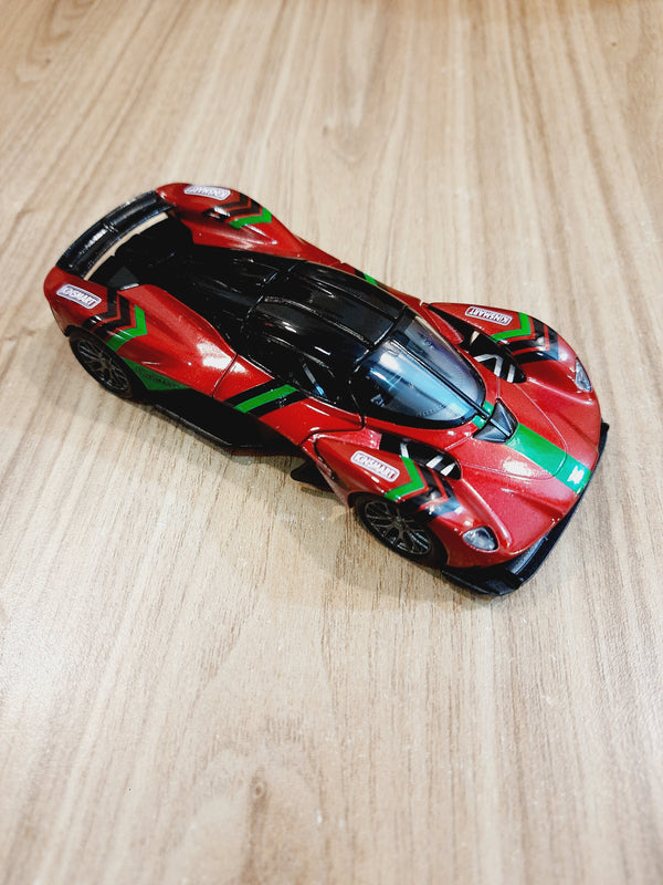 Kinsmart Aston Martin Valkyrie Livery Edition 1:36 Diecast Model India ...