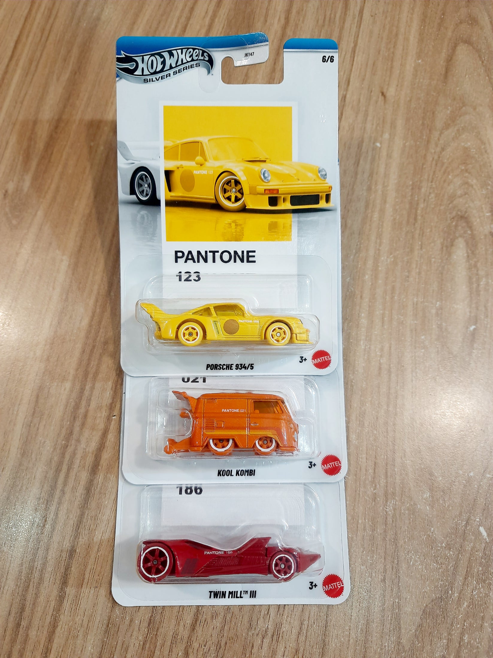 Hot Wheels Silver Series Pantone Porsche 934/5, Kool Kombi & Twin Mill ...