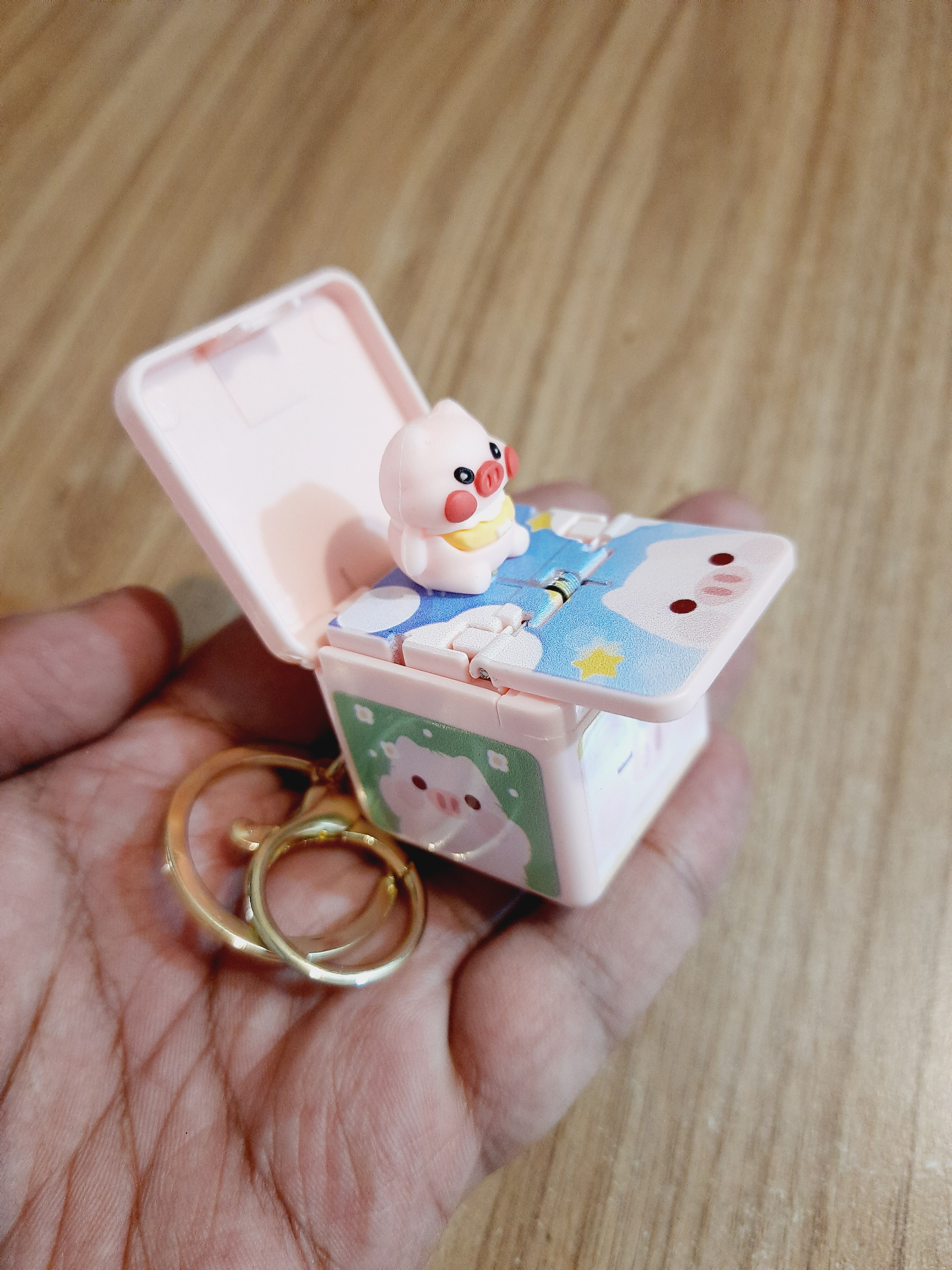 Keychains Online in India | Cool, Anime, Car & Mini Keychains | Gift Galaxy